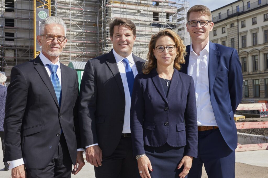 Alter Wall 40 – Alter Wall